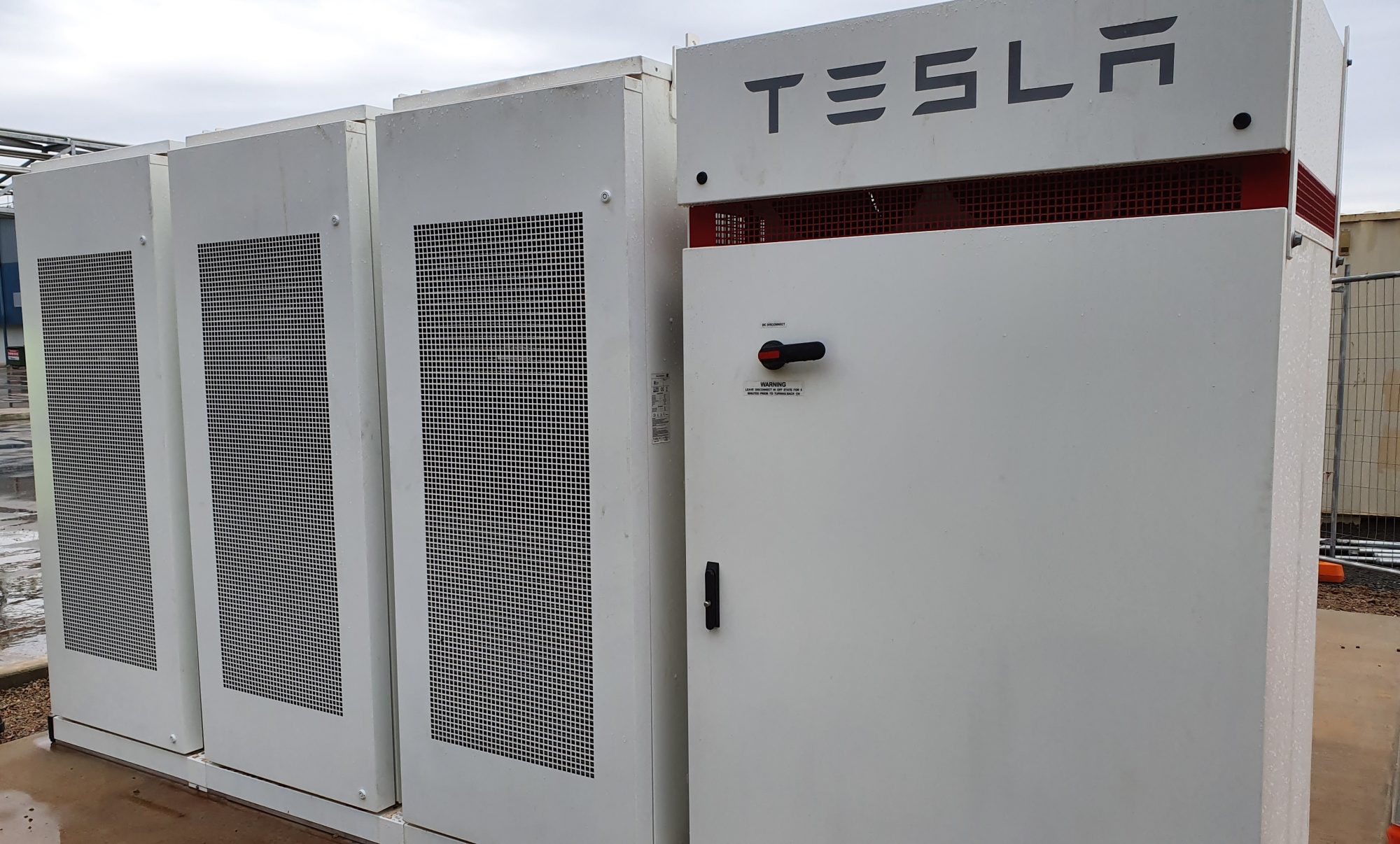 Behind the Meter: Unlocking the Value of Battery Storage for Businesses ...